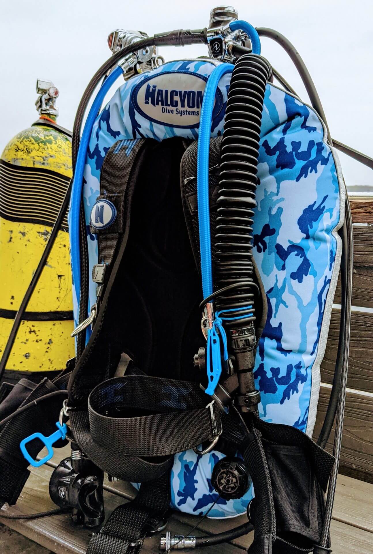 Halcyon Backplate & Wing System - East Coast Divers